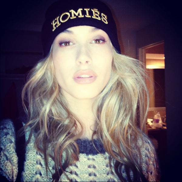 HOMIÉS BLACK/GOLD BEANIE – BRIAN LICHTENBERG